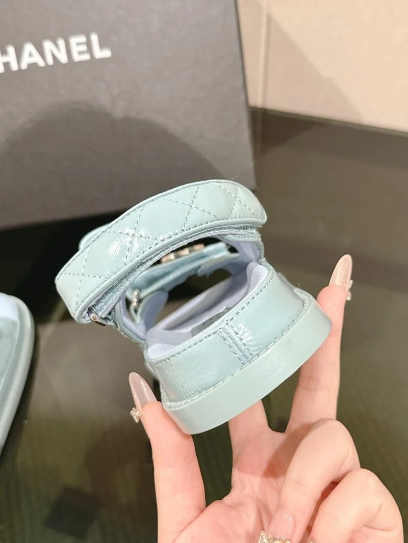 Accurate model Chanel Sandals