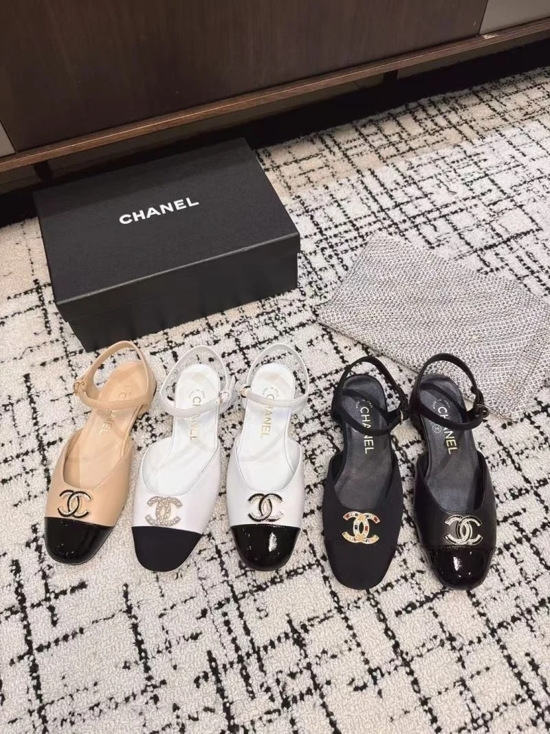 Accurate model Chanel Sandals