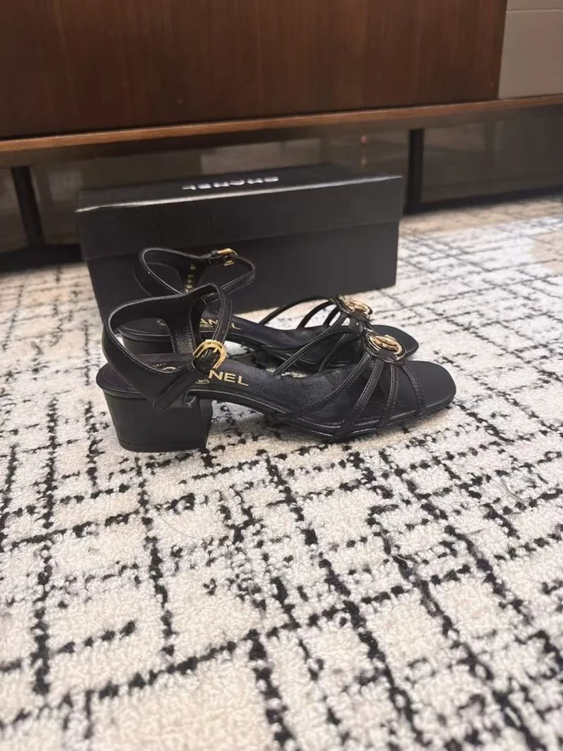 Mirror quality Chanel Sandals