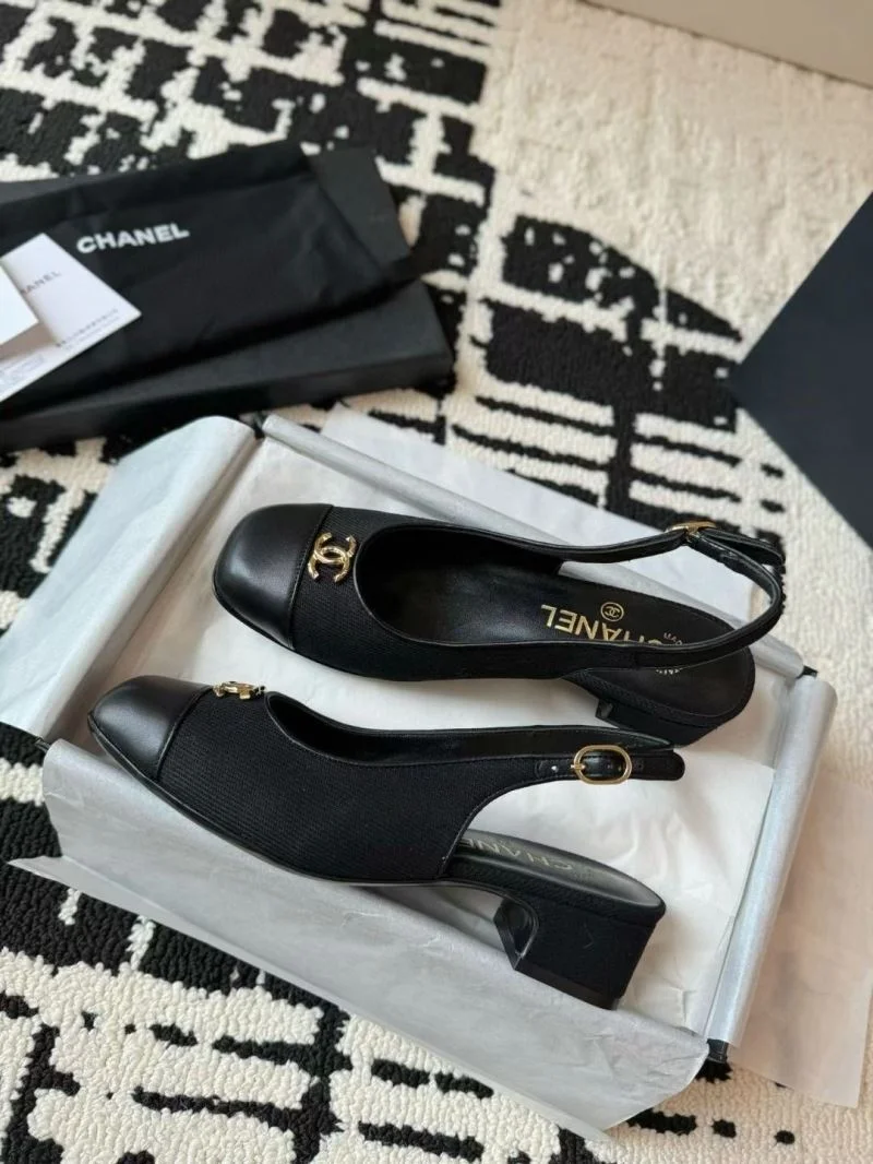 Low-cost Chanel Sandals