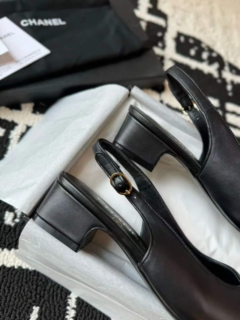 Low-cost Chanel Sandals