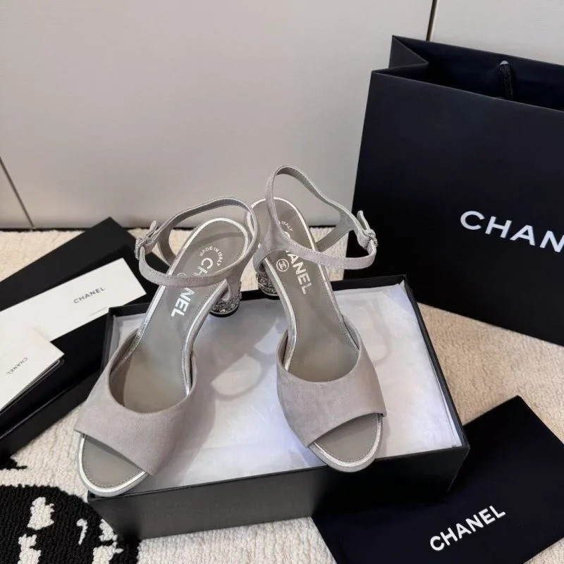 Accurate model Chanel Sandals