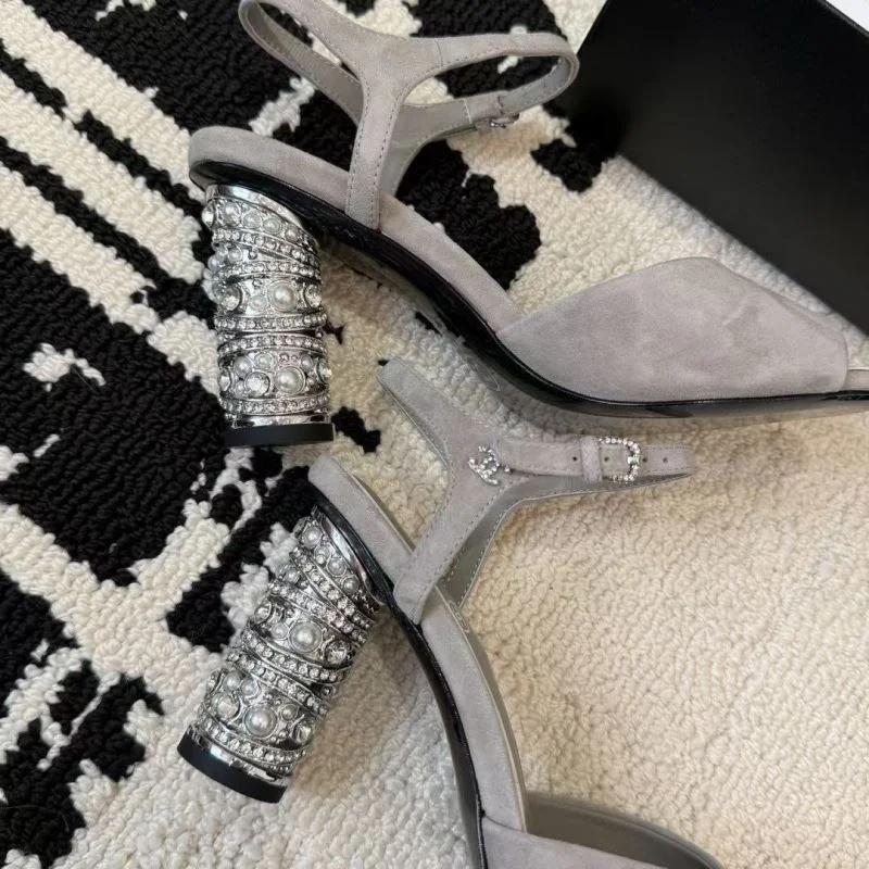 Accurate model Chanel Sandals