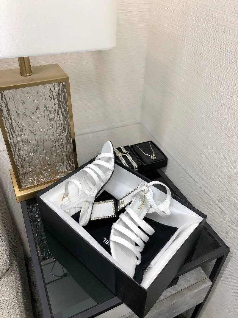 Low-cost Chanel Sandals