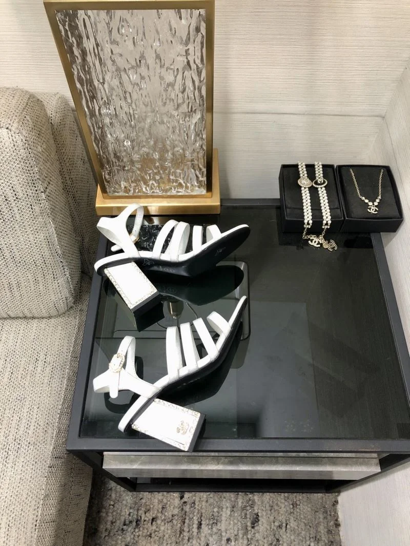 Low-cost Chanel Sandals