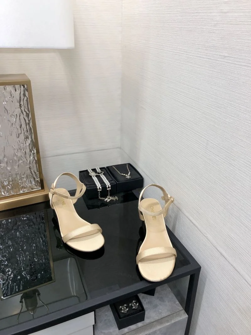 Low-cost Chanel Sandals