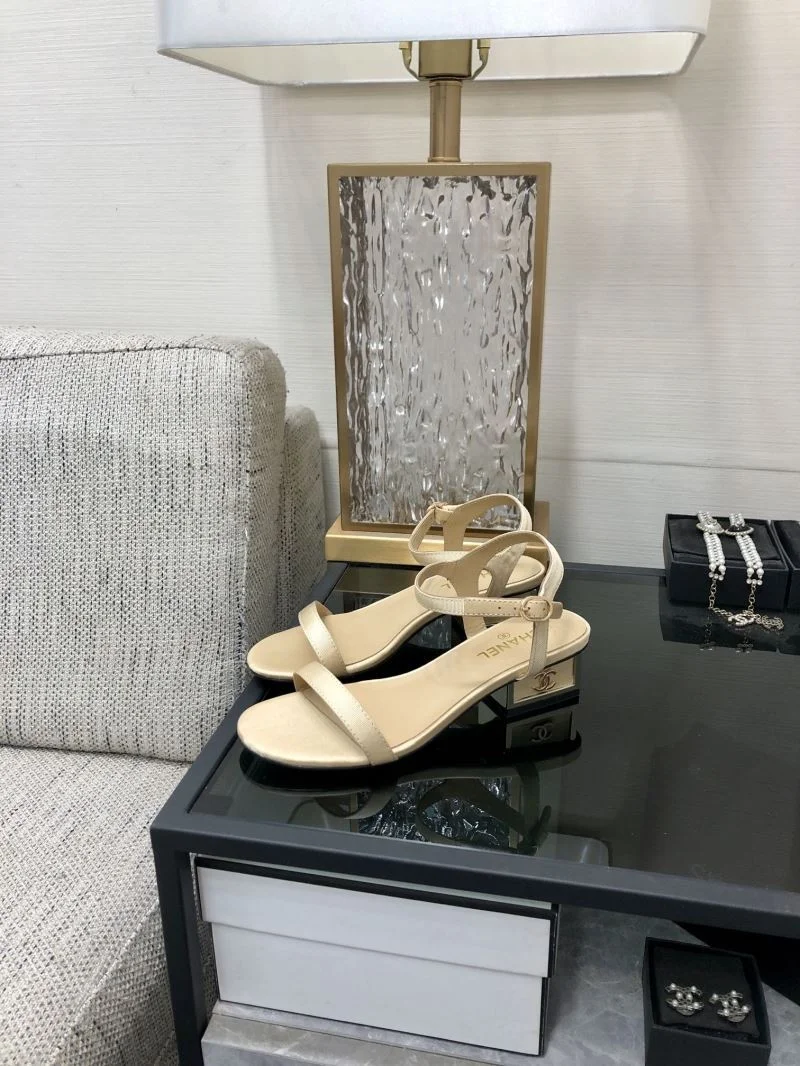 Low-cost Chanel Sandals