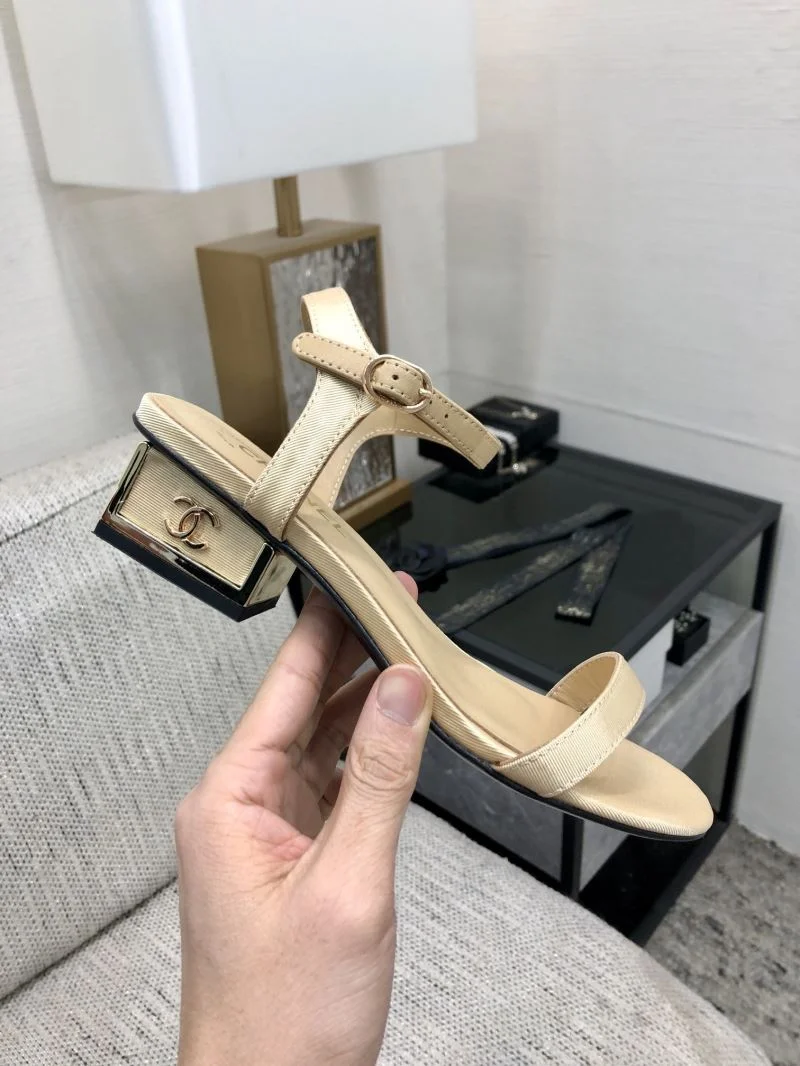 Low-cost Chanel Sandals