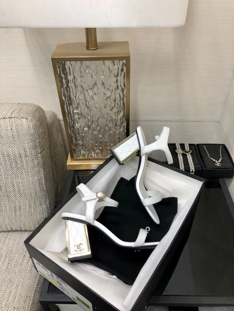 Accurate model Chanel Sandals