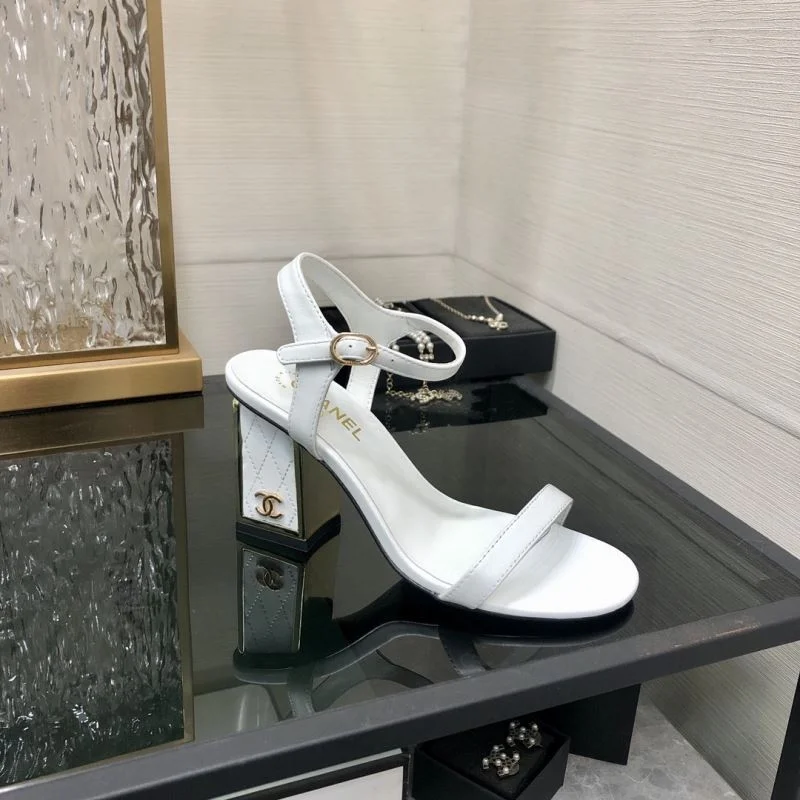 Accurate model Chanel Sandals