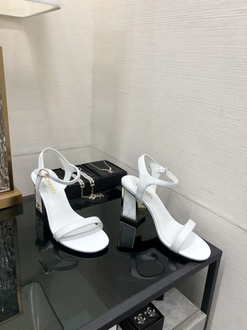 Accurate model Chanel Sandals