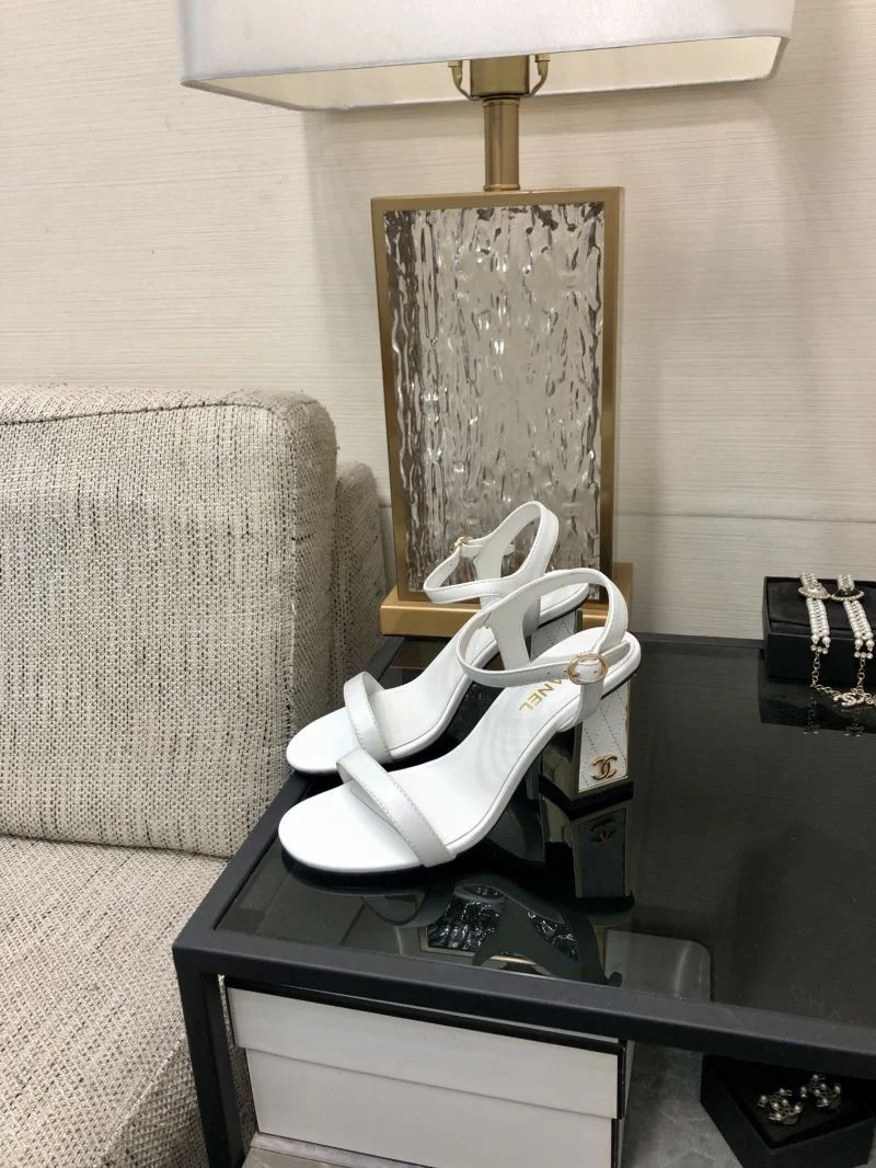 Accurate model Chanel Sandals