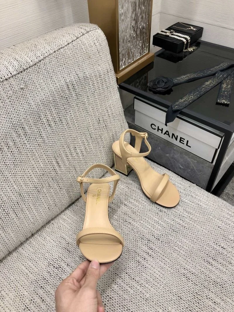 Low-cost Chanel Sandals