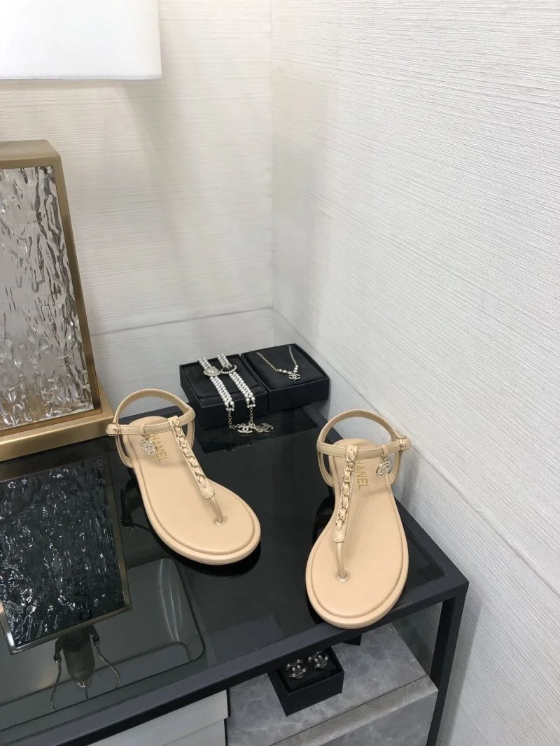 Accurate model Chanel Sandals