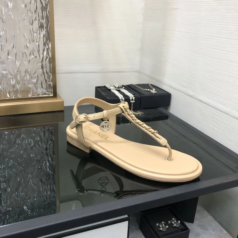 Accurate model Chanel Sandals