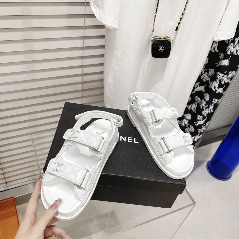 Accurate model Chanel Sandals