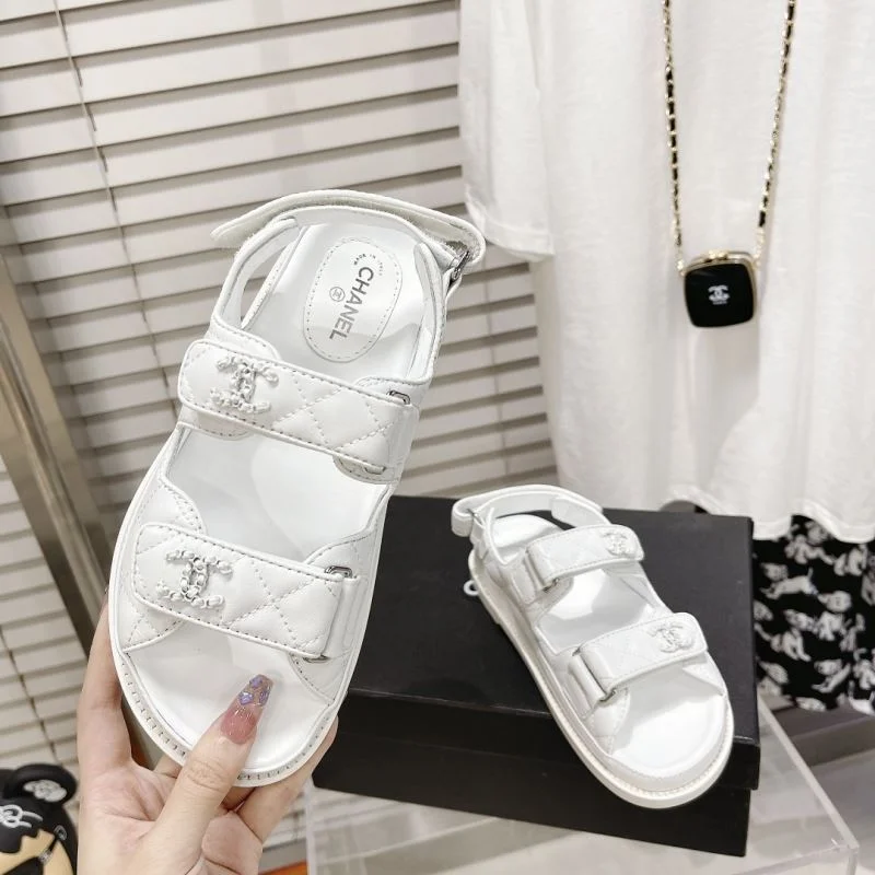Accurate model Chanel Sandals