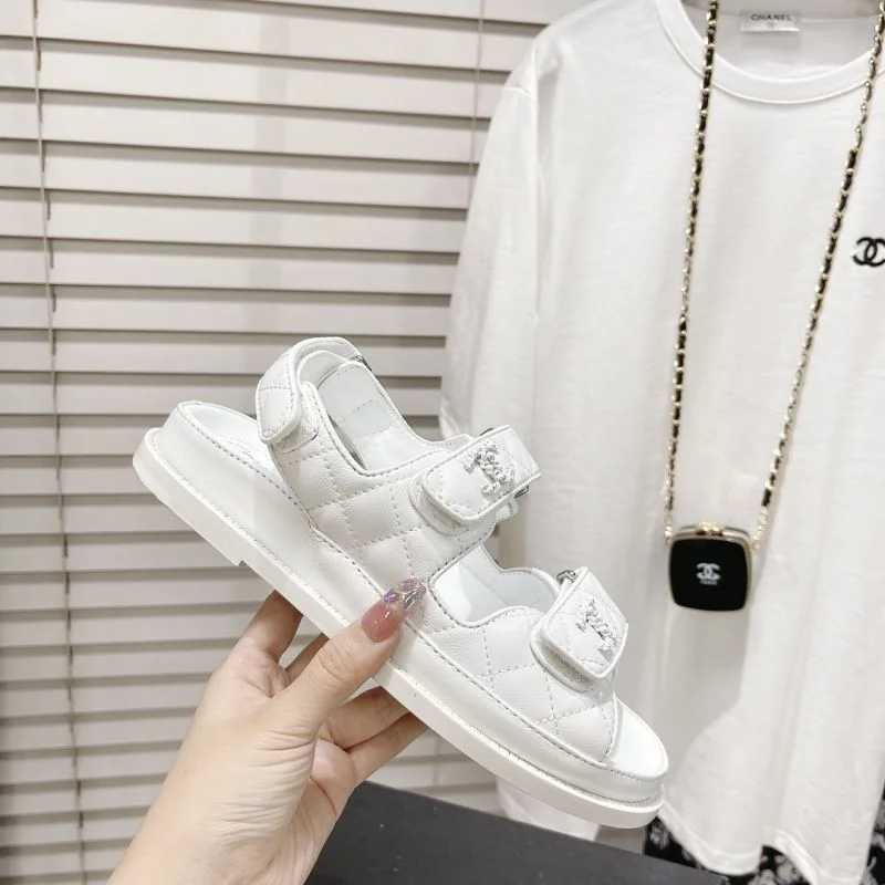 Accurate model Chanel Sandals