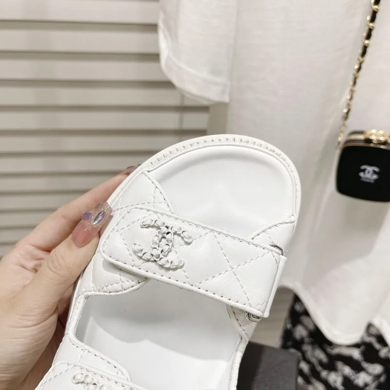 Accurate model Chanel Sandals