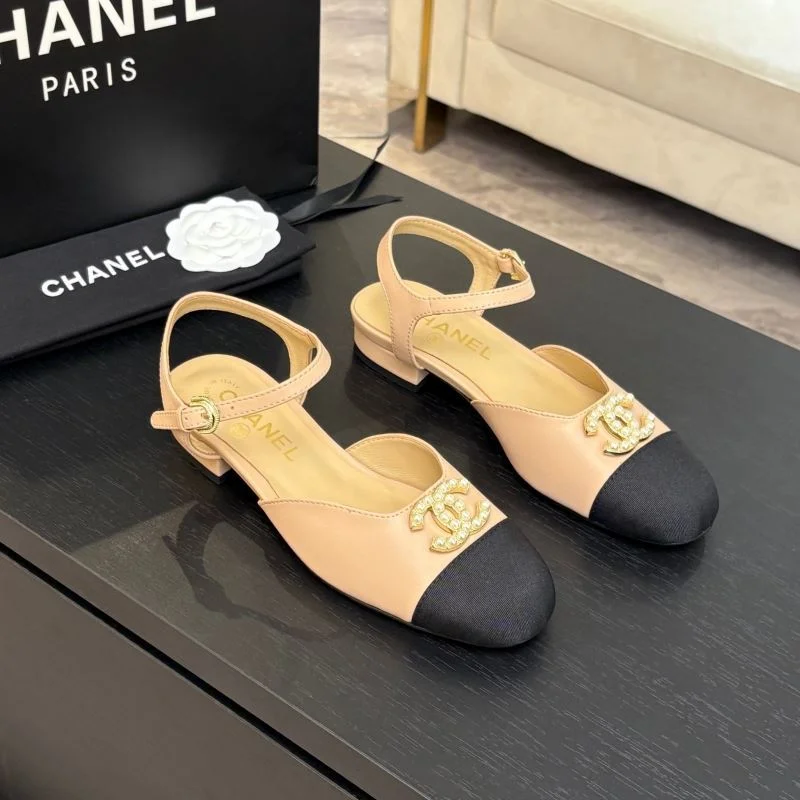 Accurate model Chanel Sandals
