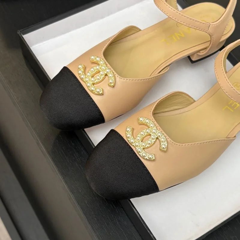 Accurate model Chanel Sandals