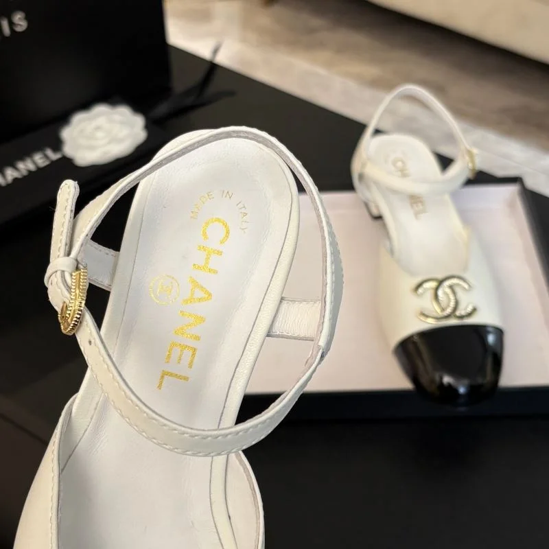 Mirror quality Chanel Sandals