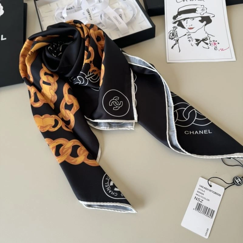 Accurate model Chanel Scarf
