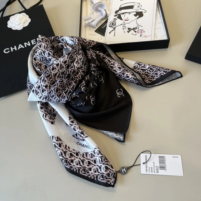 Bargain Chanel Scarf