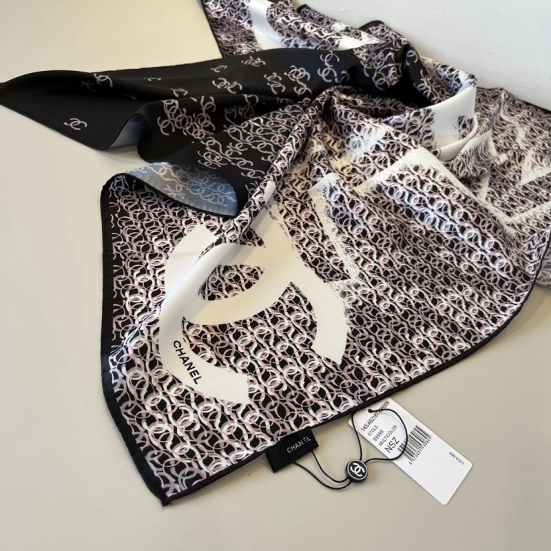 Bargain Chanel Scarf