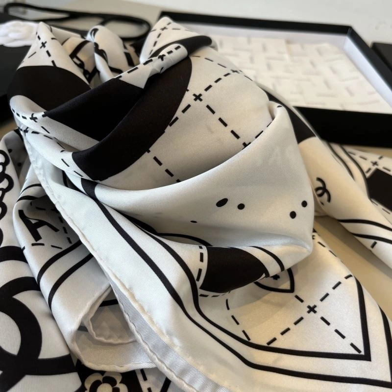Inexpensive Chanel Scarf