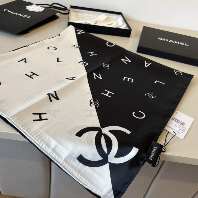 Low-cost Chanel Scarf