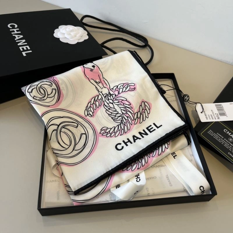 Low-cost Chanel Scarf