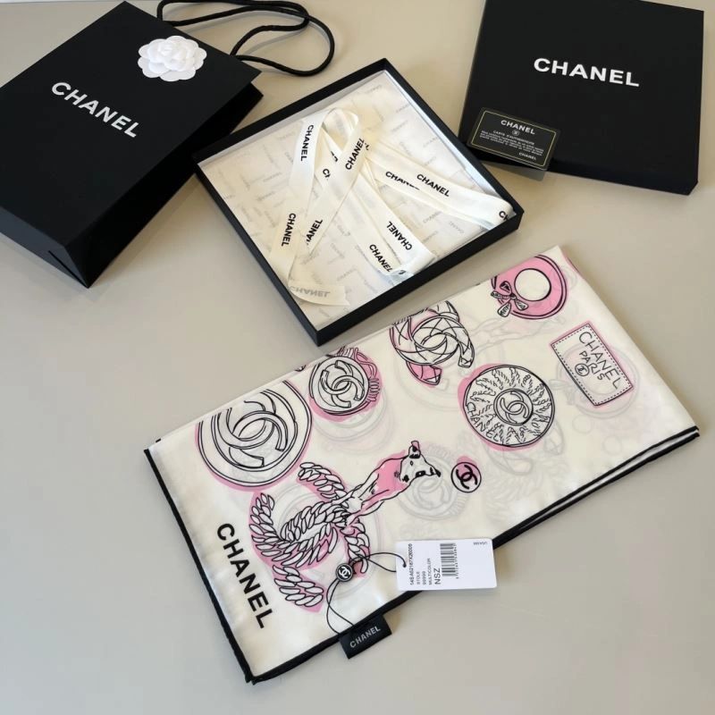 Low-cost Chanel Scarf