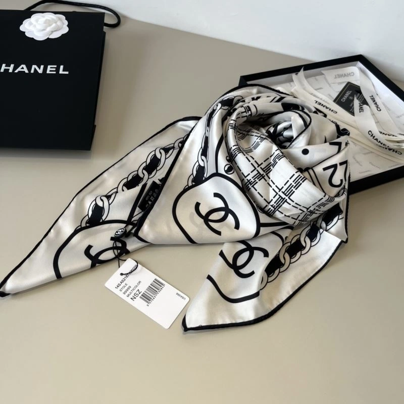 Accurate model Chanel Scarf