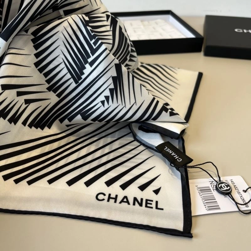 High fidelity Chanel Scarf