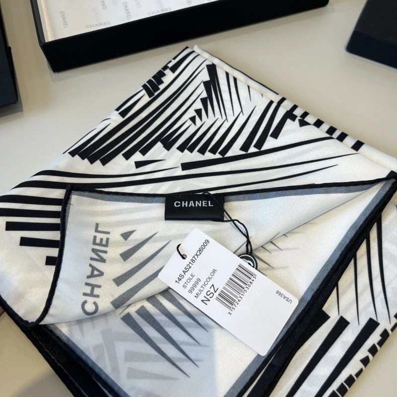 High fidelity Chanel Scarf