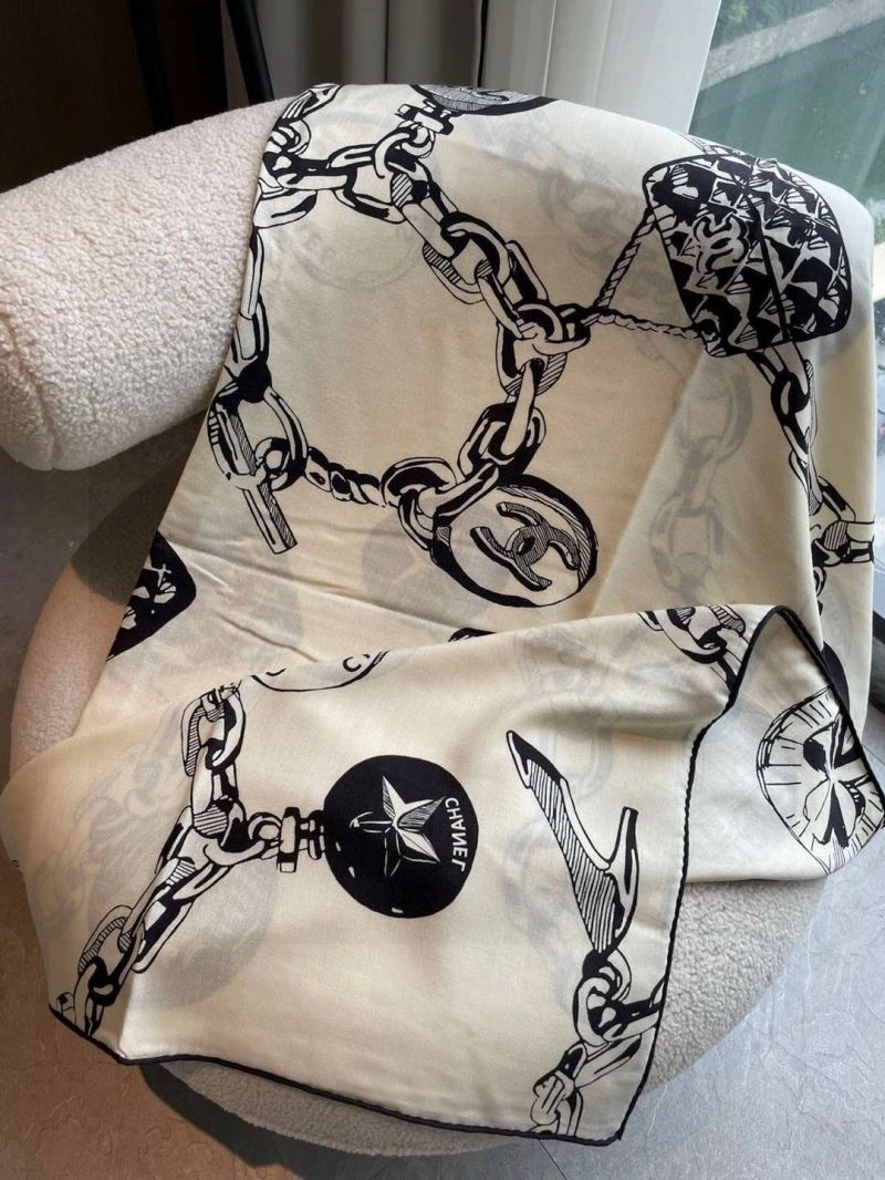 High accuracy Chanel Scarf