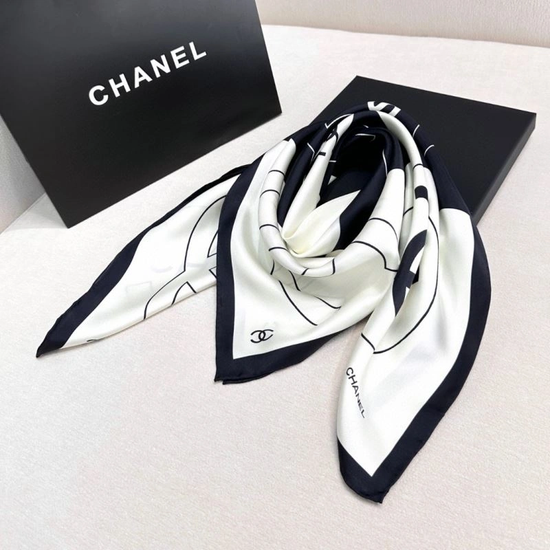 Low-cost Chanel Scarf