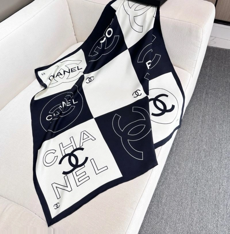 Low-cost Chanel Scarf