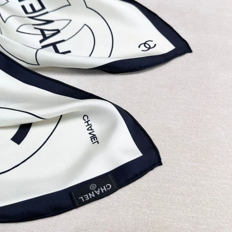 Low-cost Chanel Scarf