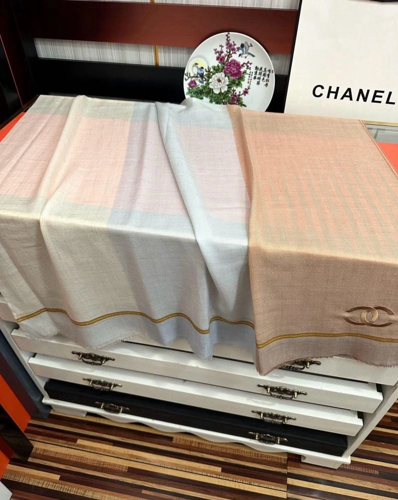 1:1 copy Chanel Scarf