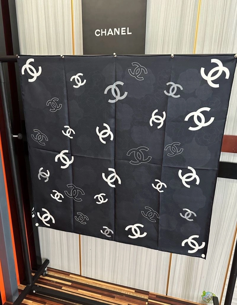 Brand-original Chanel Scarf