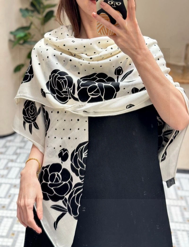Mirror quality Chanel Scarf