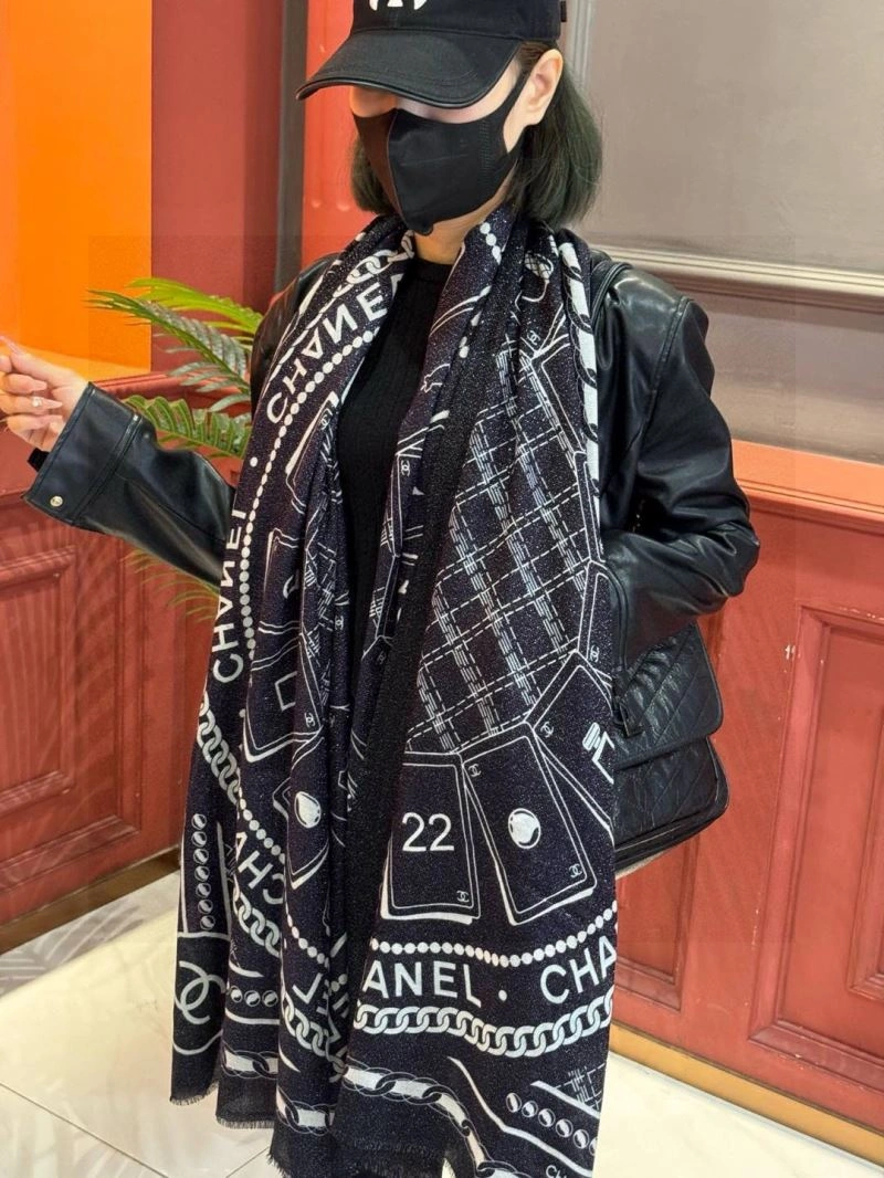 Bargain Chanel Scarf