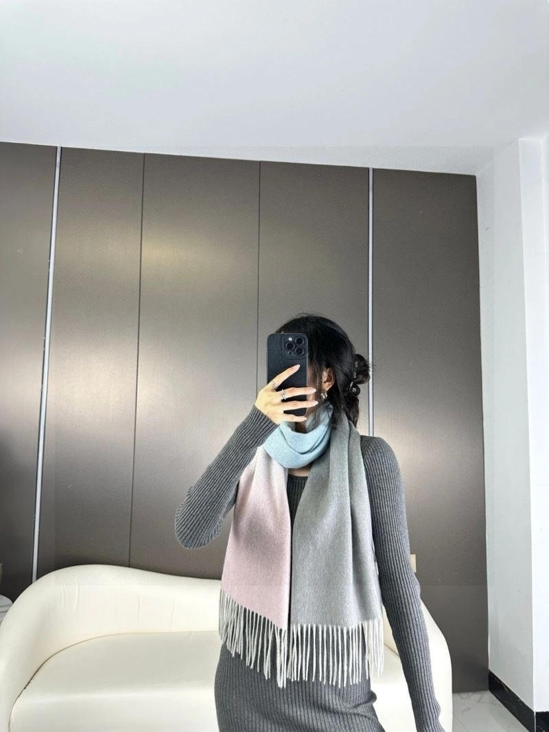 Bargain Chanel Scarf