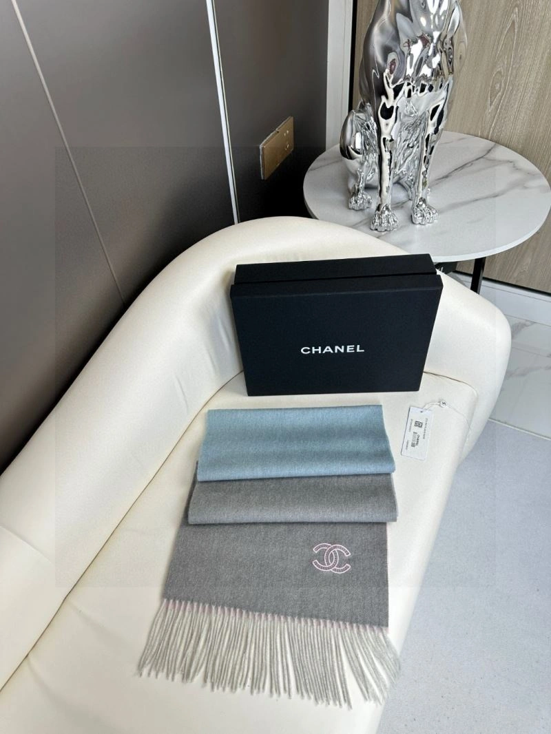 Bargain Chanel Scarf