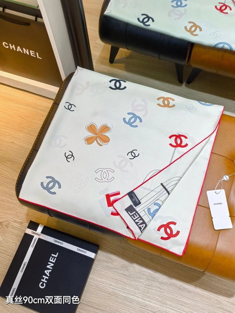 Low-cost Chanel Scarf