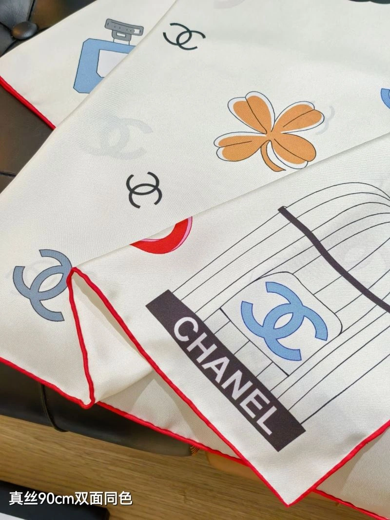 Low-cost Chanel Scarf
