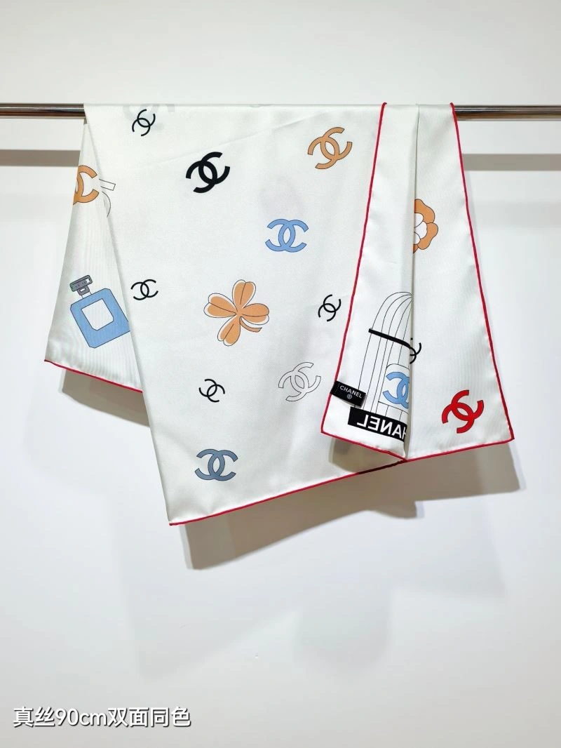 Low-cost Chanel Scarf