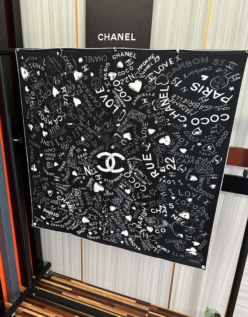 Brand-original Chanel Scarf